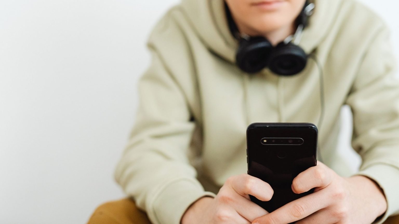 How Addictive is Cocaine and Why? | Care Star Recovery & Wellness